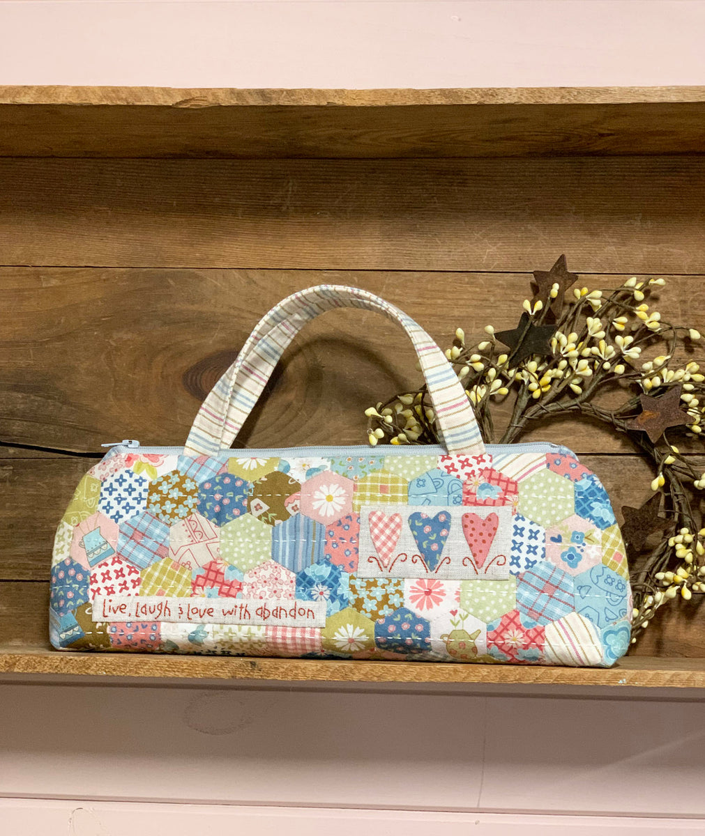 Anna-Bella Purse Pattern – The Birdhouse Patchwork Designs