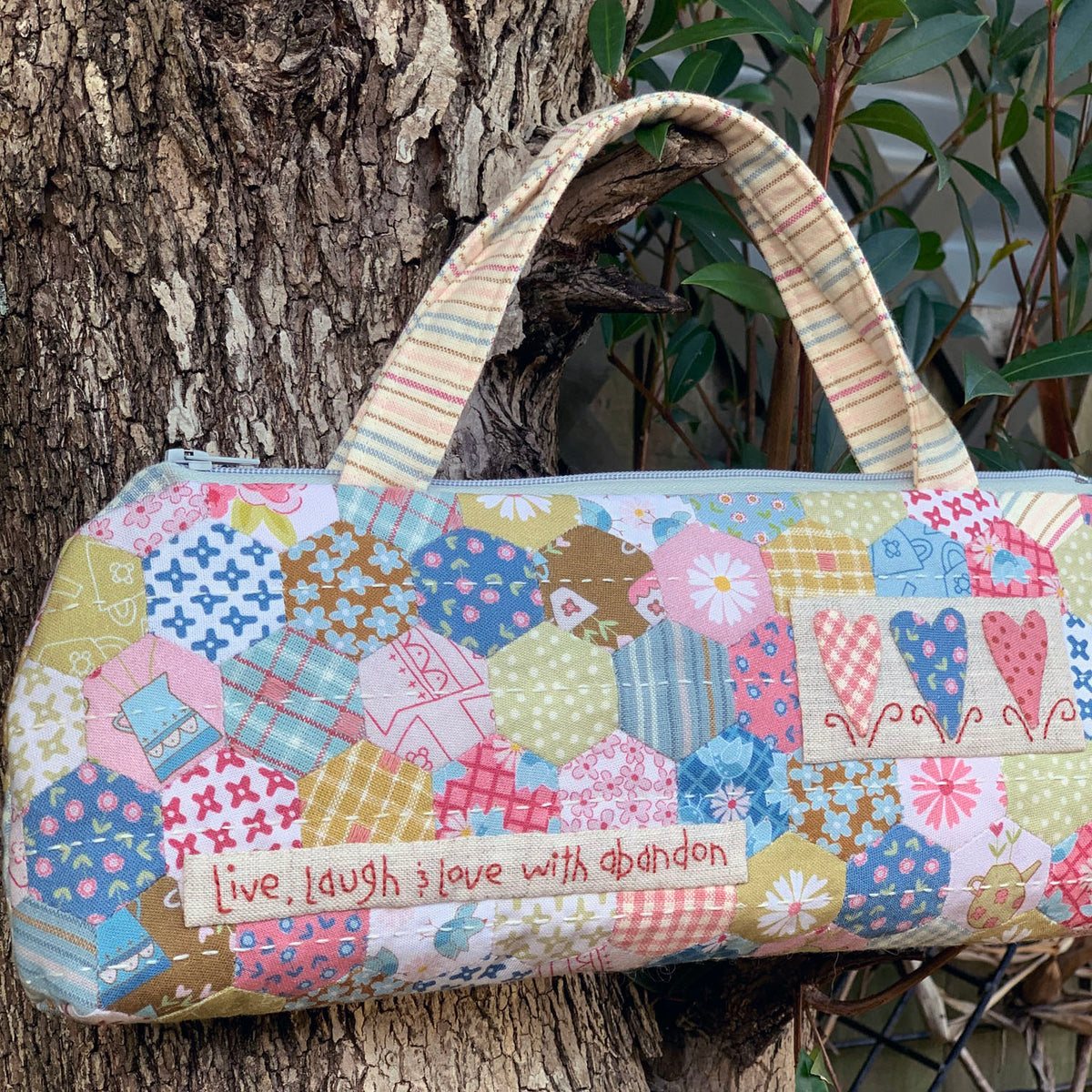 Anna-Bella Purse Pattern – The Birdhouse Patchwork Designs